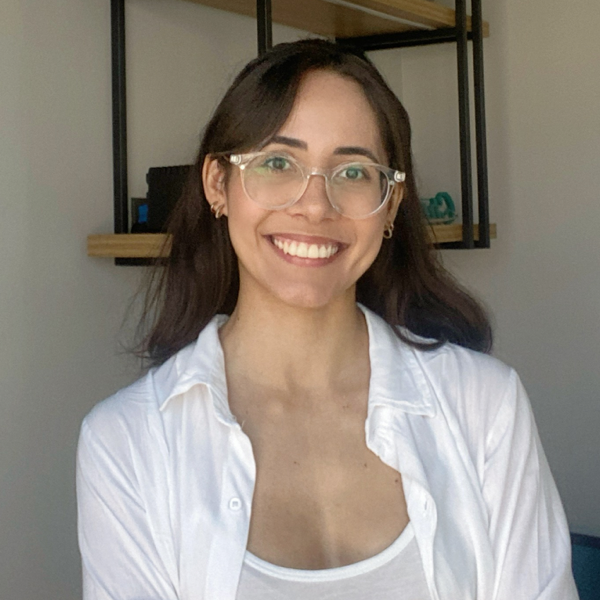 Vanessa Rocha — Bio Site