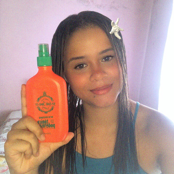 Vanessa Teles — Bio Site