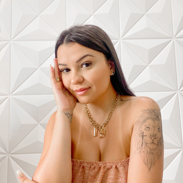 Studio leque de cílios - Isadora Lima