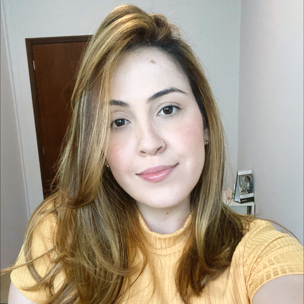 Hellen Almeida — Bio Site