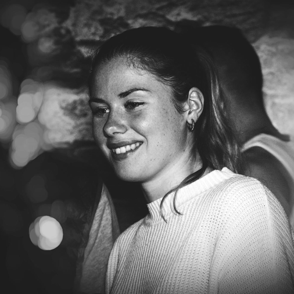 Emma Le Troquer — Bio Site