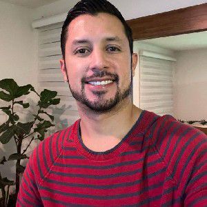 Jorge Parra — Bio Site