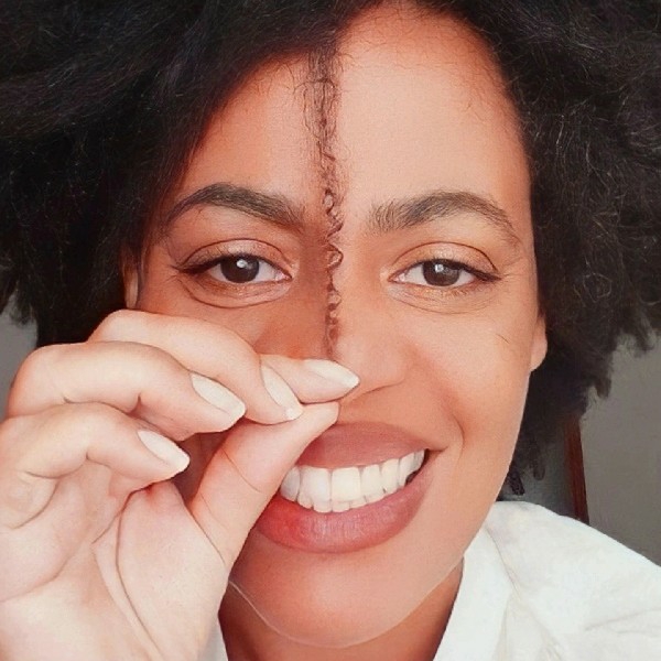 Daniella Rosa — Bio Site