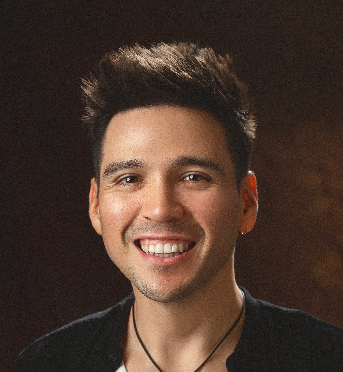 Adrian Álvarez Retratista