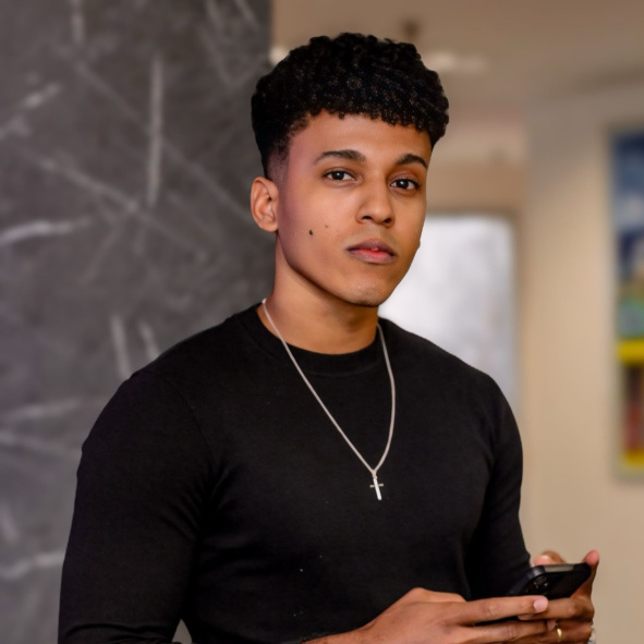 Felipe Machado - Social Media