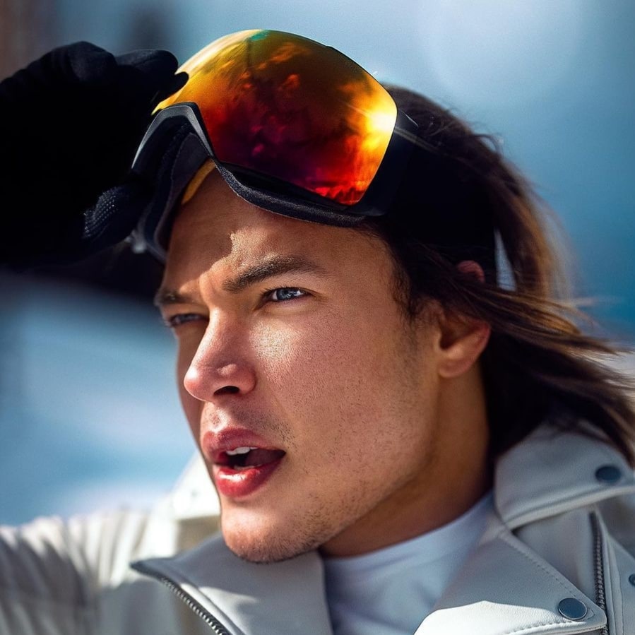 Finch Stories — Bio Site