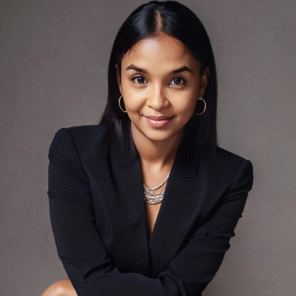 Lorrayne Silva — Bio Site