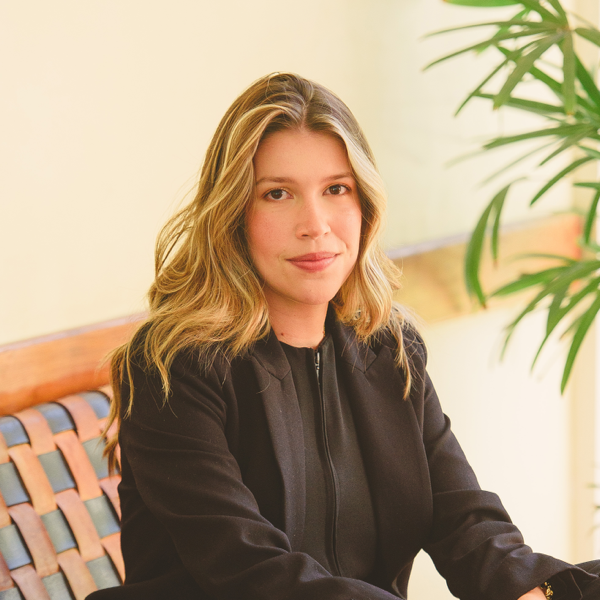 Letícia Sasso — Bio Site