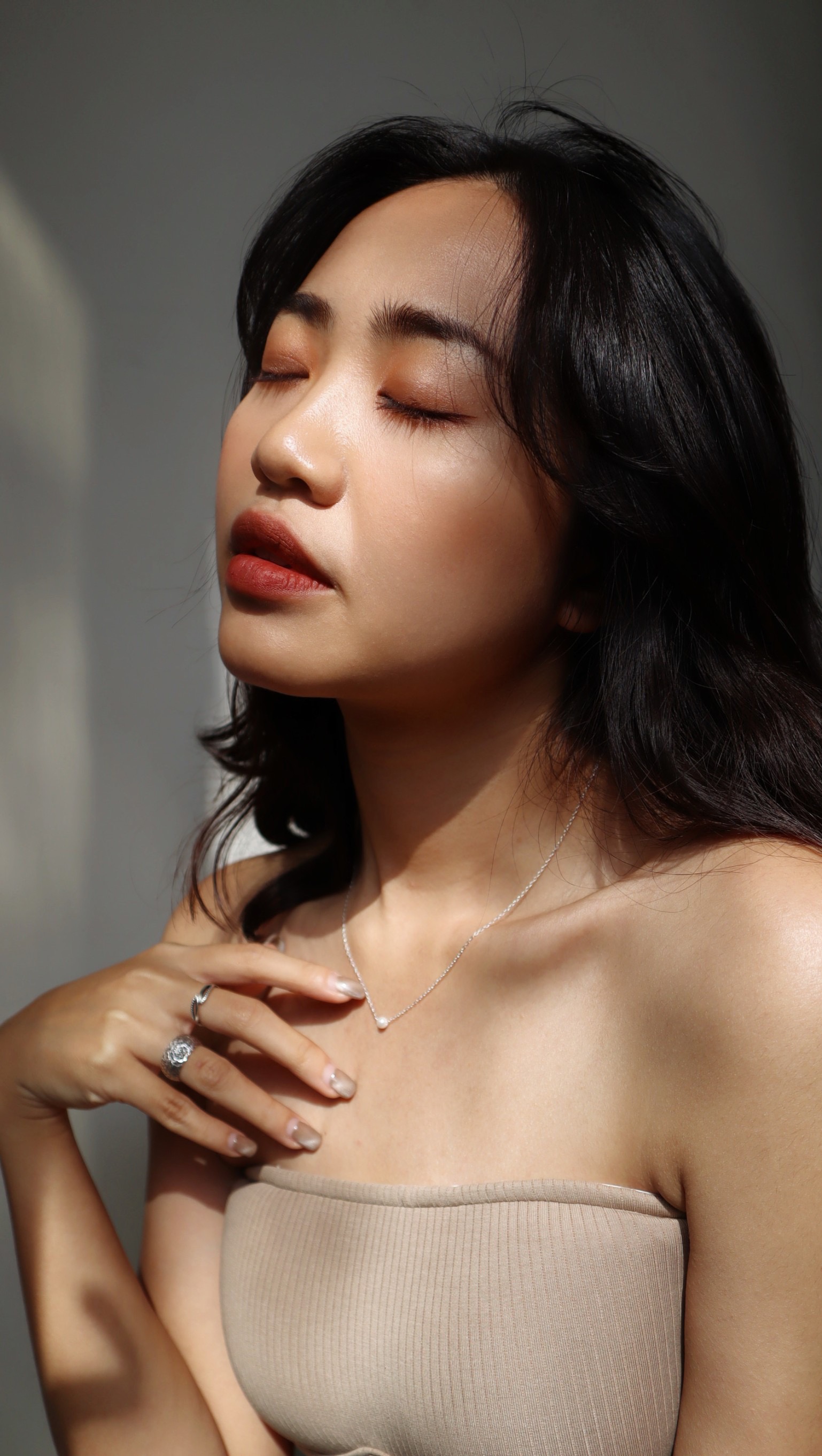 口天小姐 Cotin — Bio Site