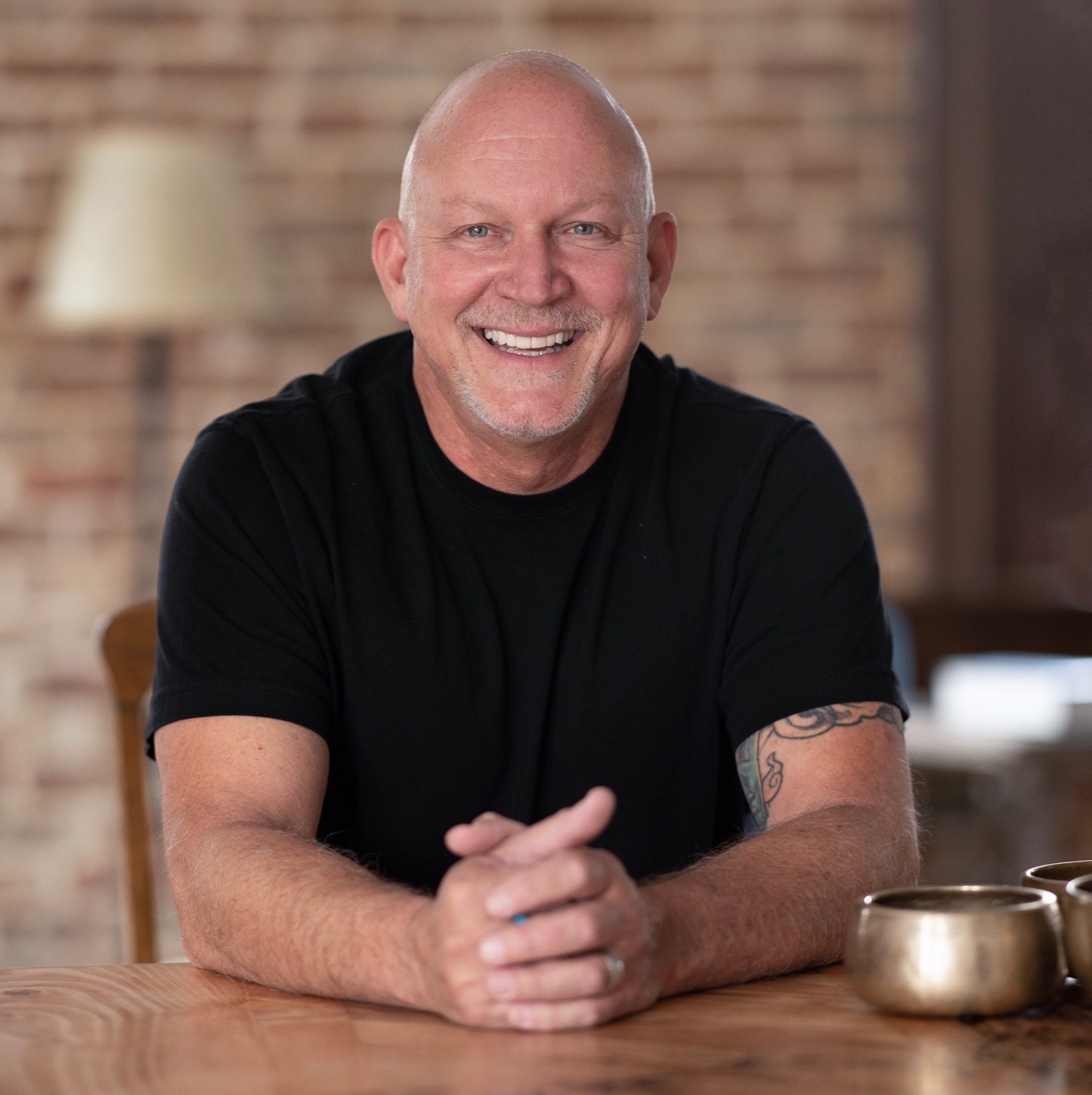 Travis Rumsey — Bio Site