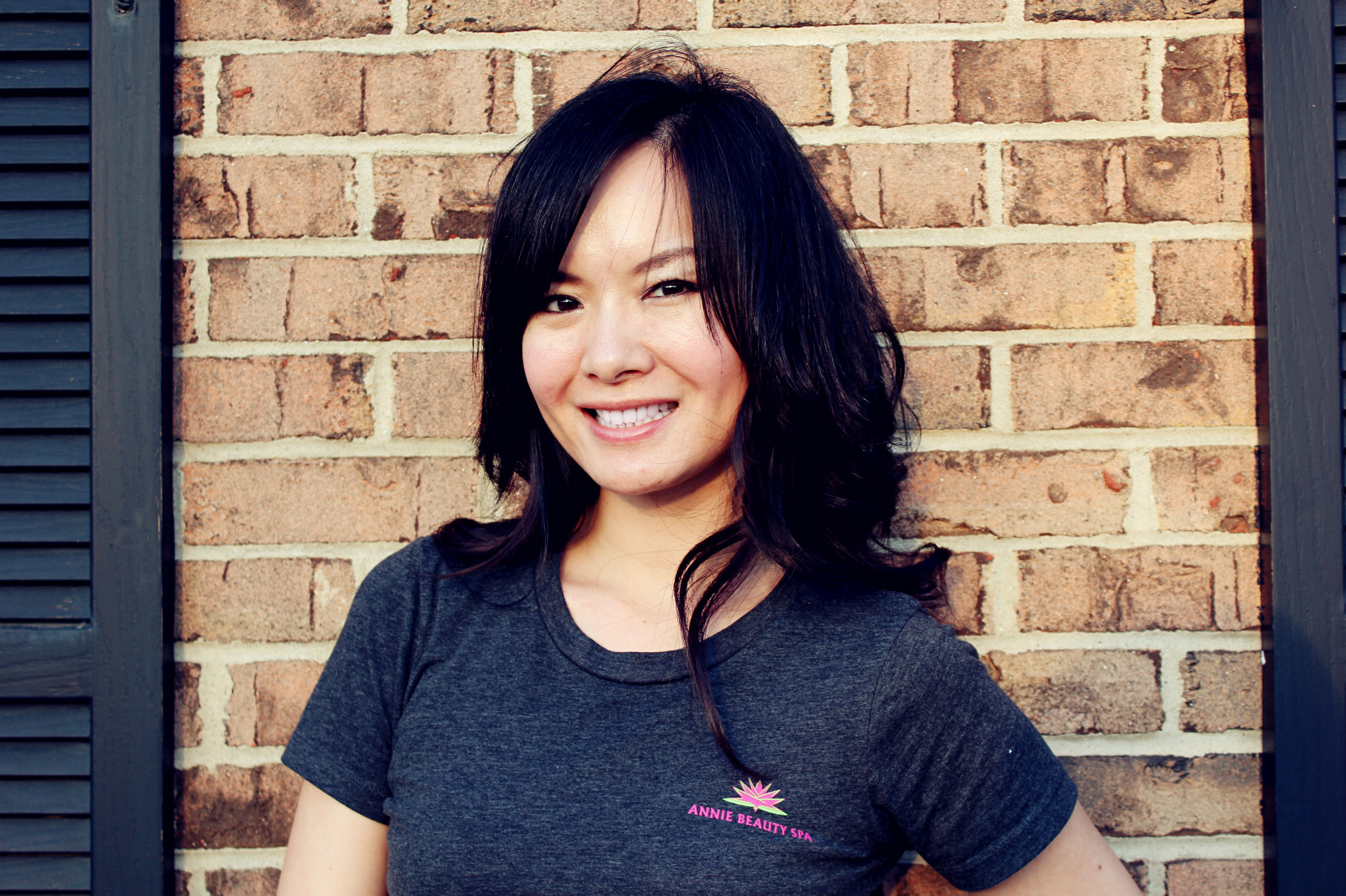 ANNIE CHIANG — Bio Site