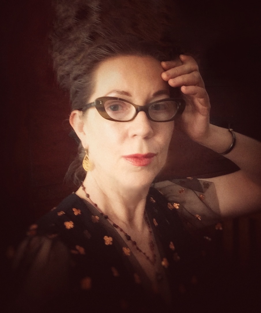 Amanda Moody — Bio Site