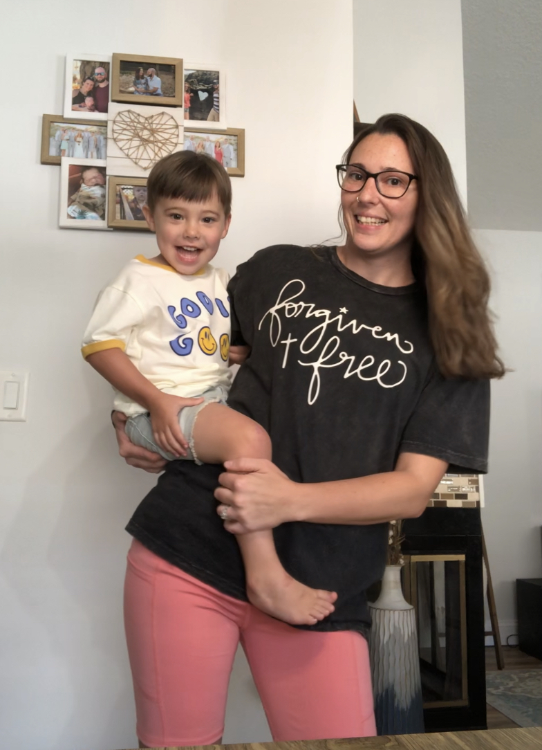 Gabby Scribner — Bio Site