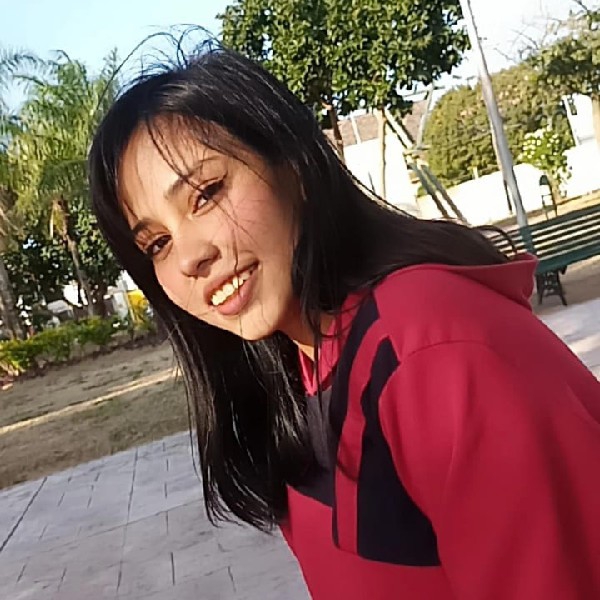 carla fernanda — Bio Site