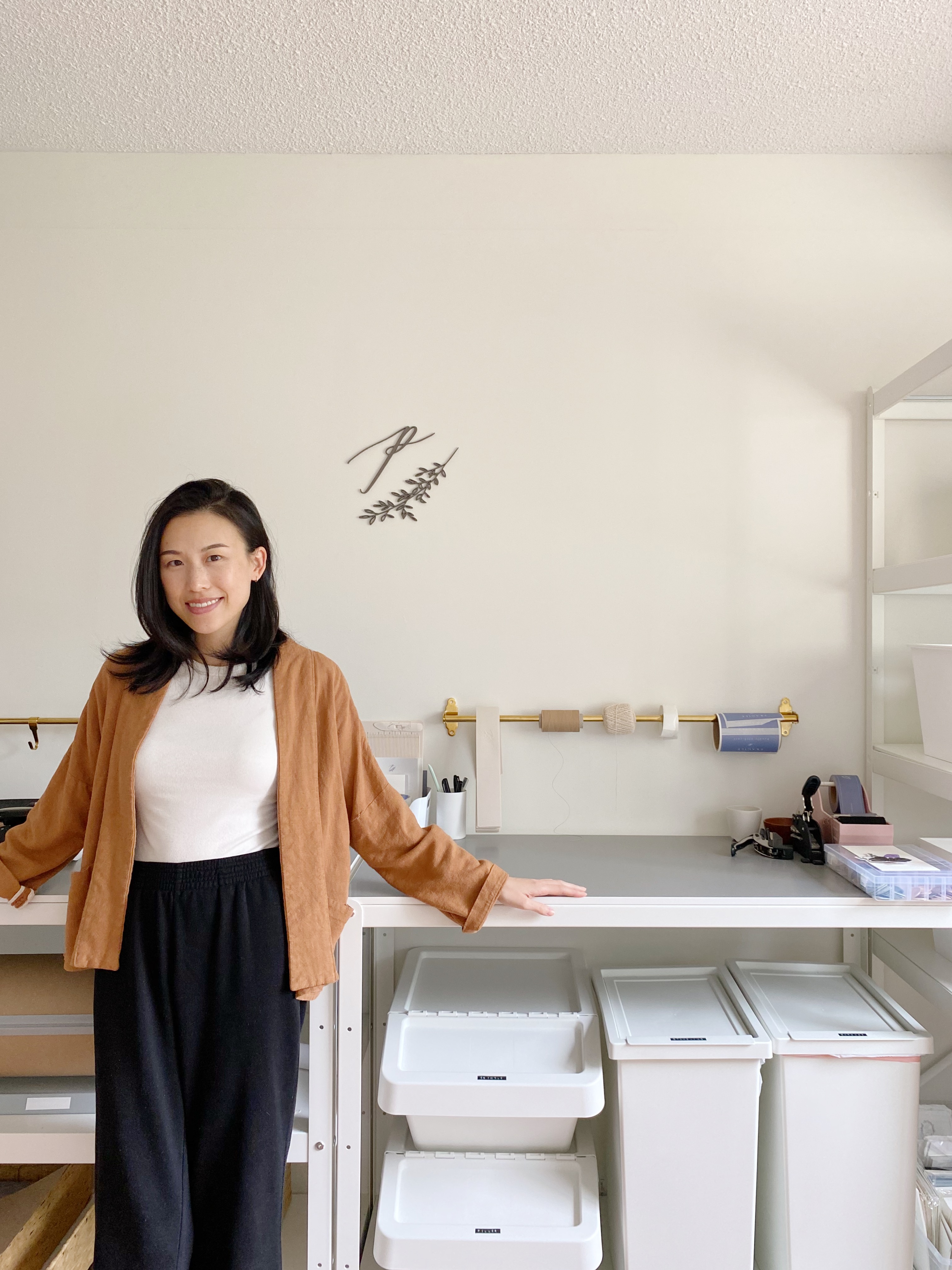 Paula Lee Calligraphy — Bio Site