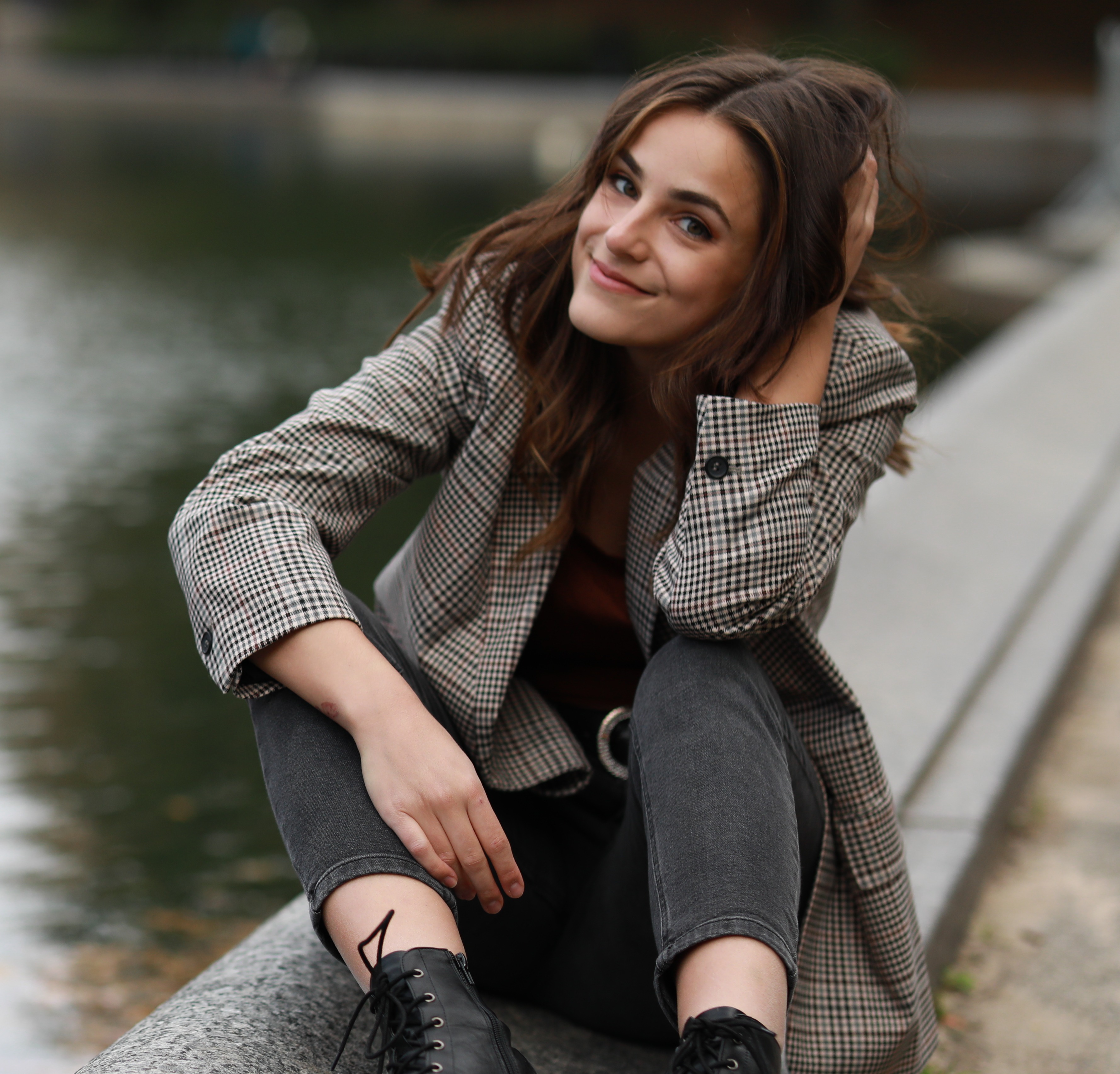 I am passionate about many things!I love Jesus, Content creation, Singing, Songwriting, Drawing ...