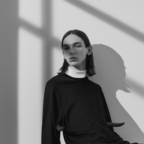 Maison one — Bio Site