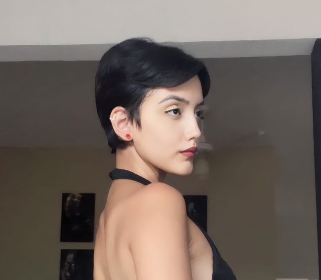 Moreti Designer Gráfica — Bio Site