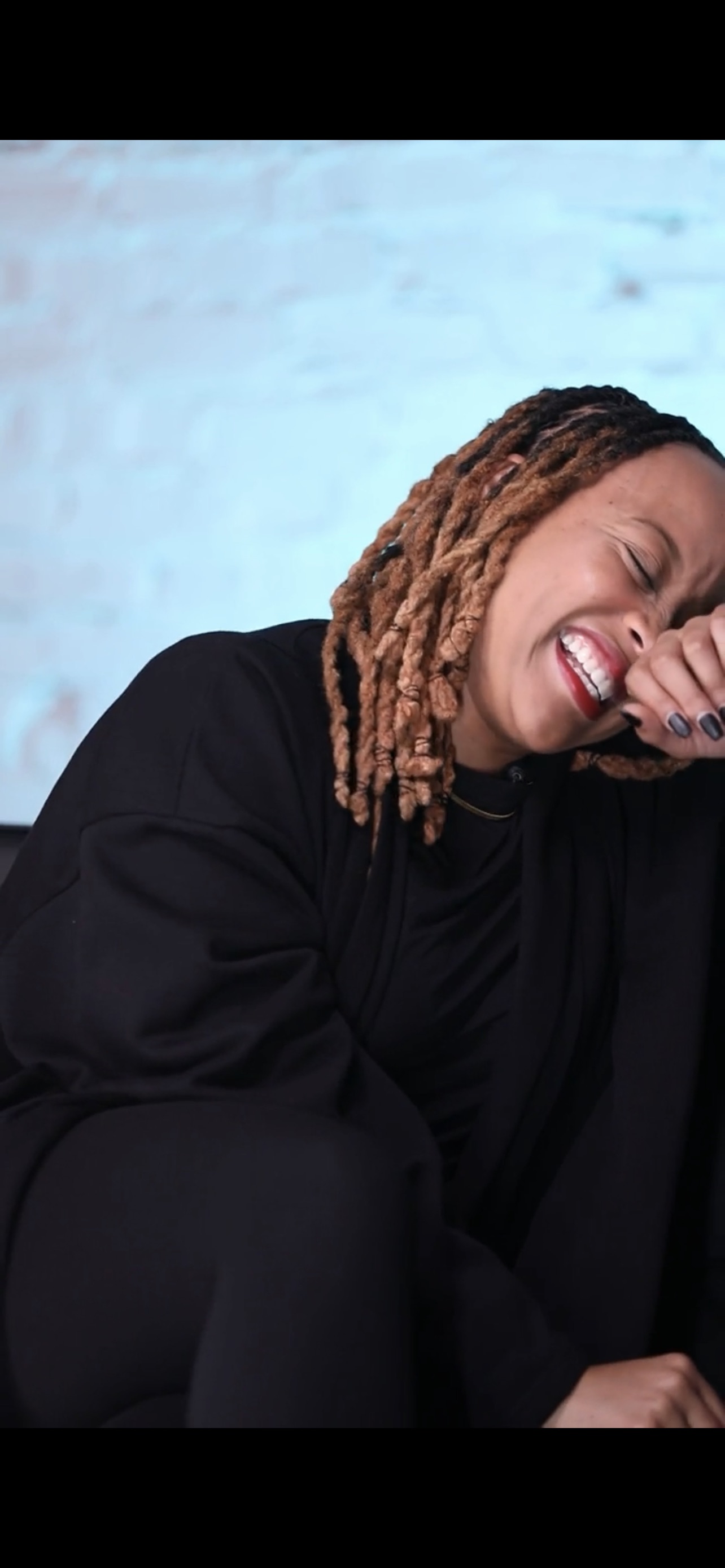 Diamond Rae — Bio Site