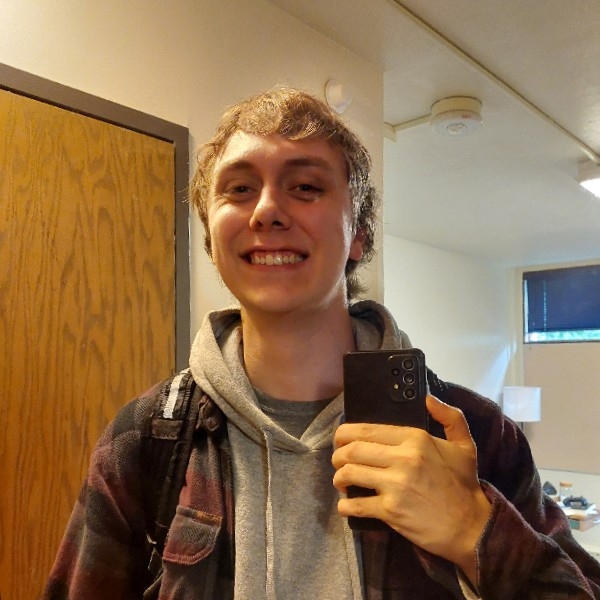 Noah Martin — Bio Site